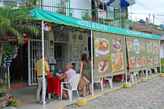 Los Pericos Restaurant Bar Cafe – Bucerias, Nayarit, Mexico | East to Hedon